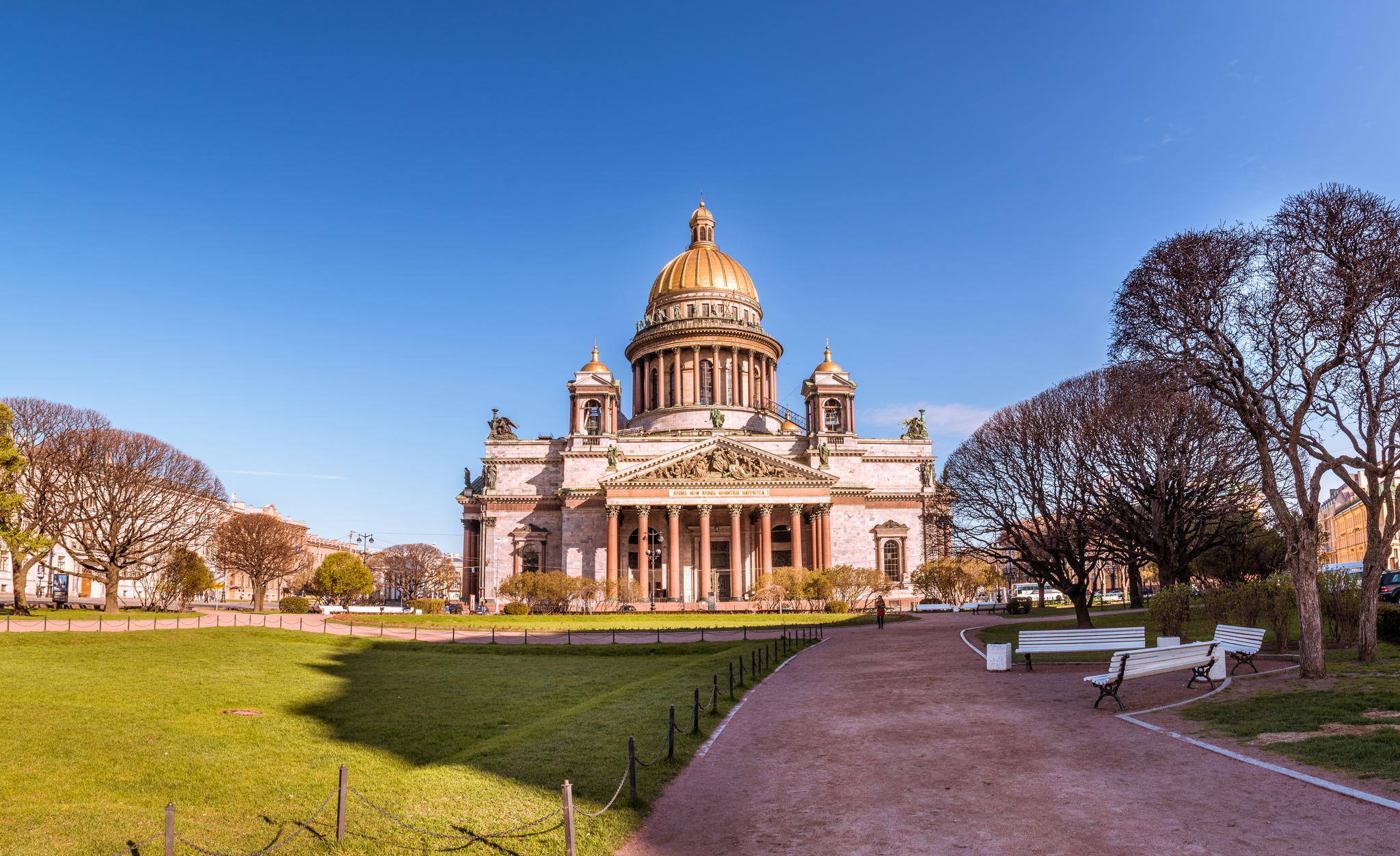 St Petersburg Highlights Tour